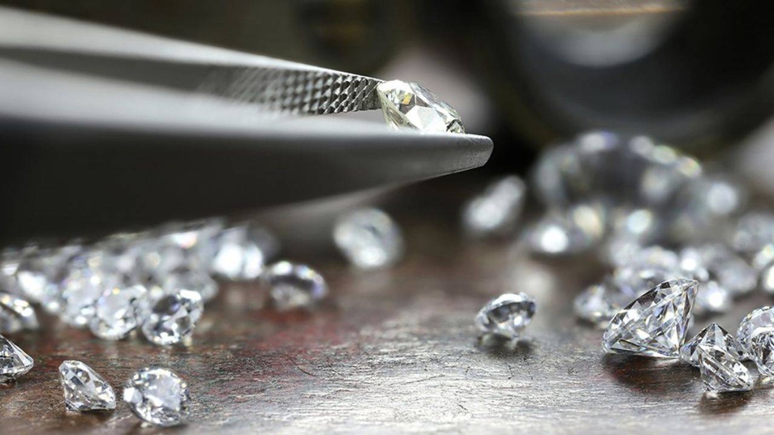 Angola. Towards the Creation of a Diamond Exchange - Powers of Africa